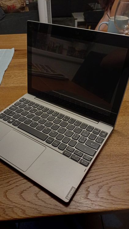 Levono Netbook ( Tablet mit DocingStation) | Kaufen auf Ricardo
