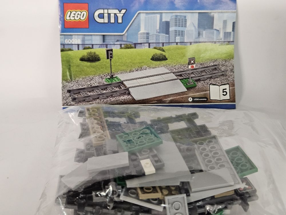 LEGO City Eisenbahn Bahnübergang 60098 / komplett #WT18 | Kaufen auf ...