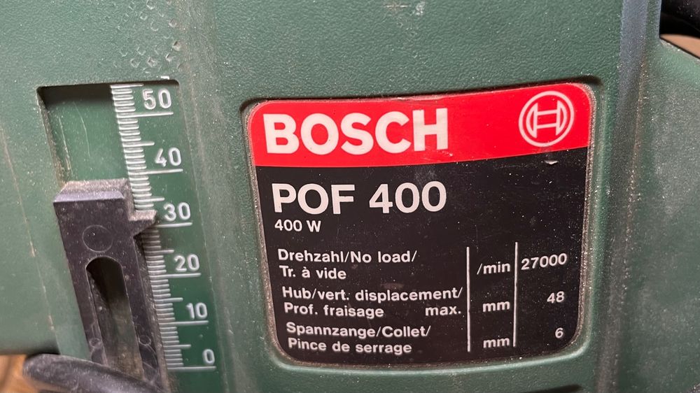 Oberfräse BOSCh POF 400 mit HM Fräsersatz (Gebraucht) in St-Gingolph ...