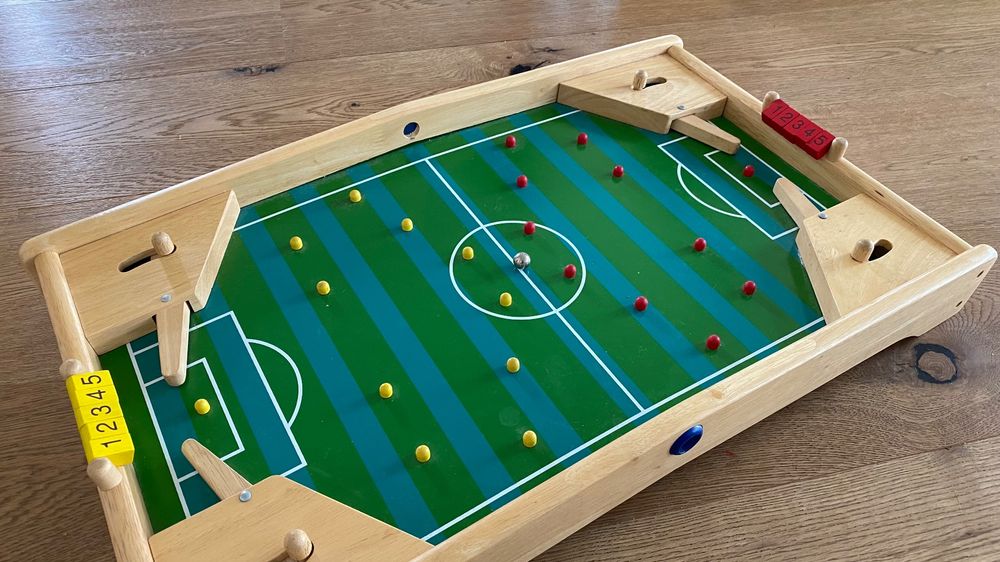 PINTOY Tisch-Fussball, Fussball-Flipper (Gebraucht) in Unterägeri für ...