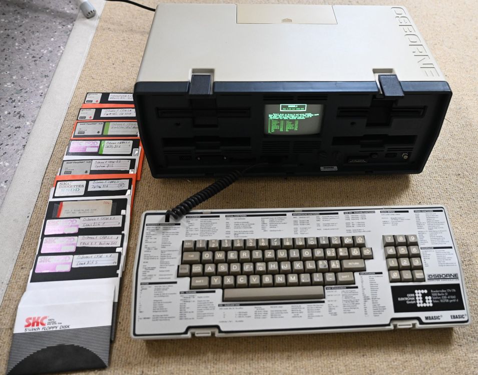 Osborne 1 mit Screen-Pac und vielen Disketten (Gebraucht) in Seuzach ...