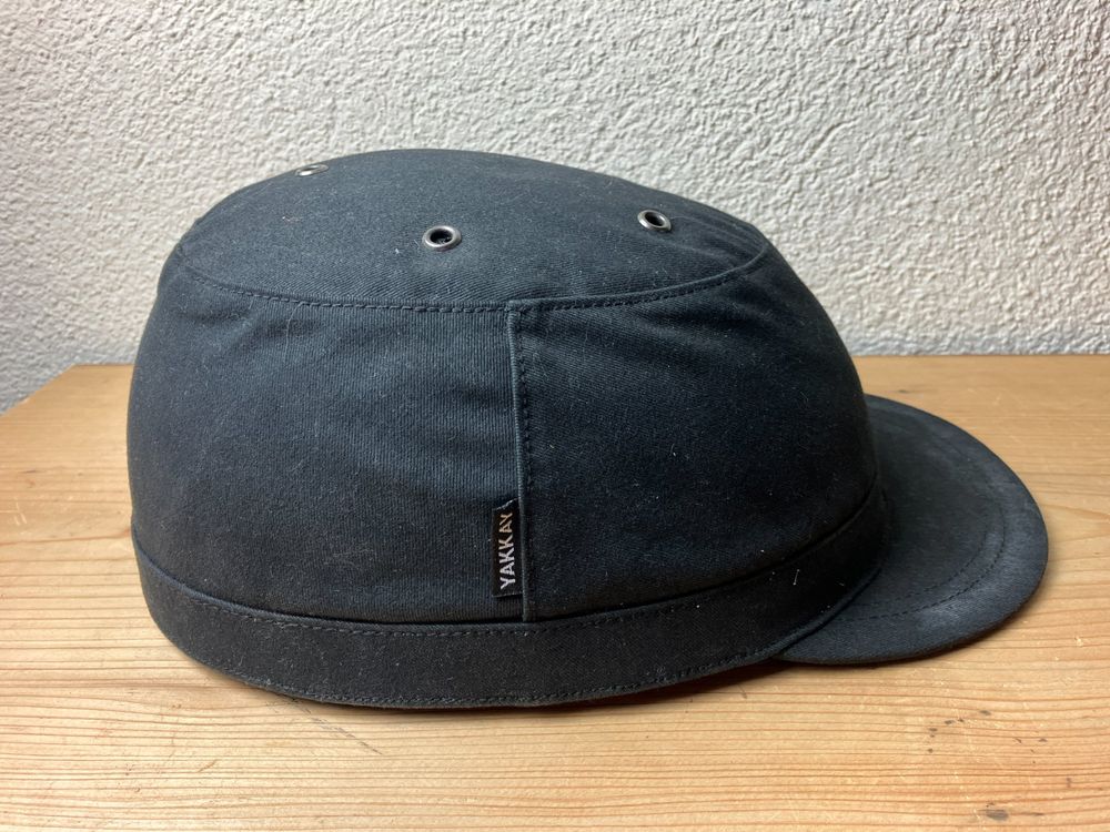 Yakkai Helm / Velohelm 57 - 59cm mit Cover schwarz | Kaufen auf Ricardo