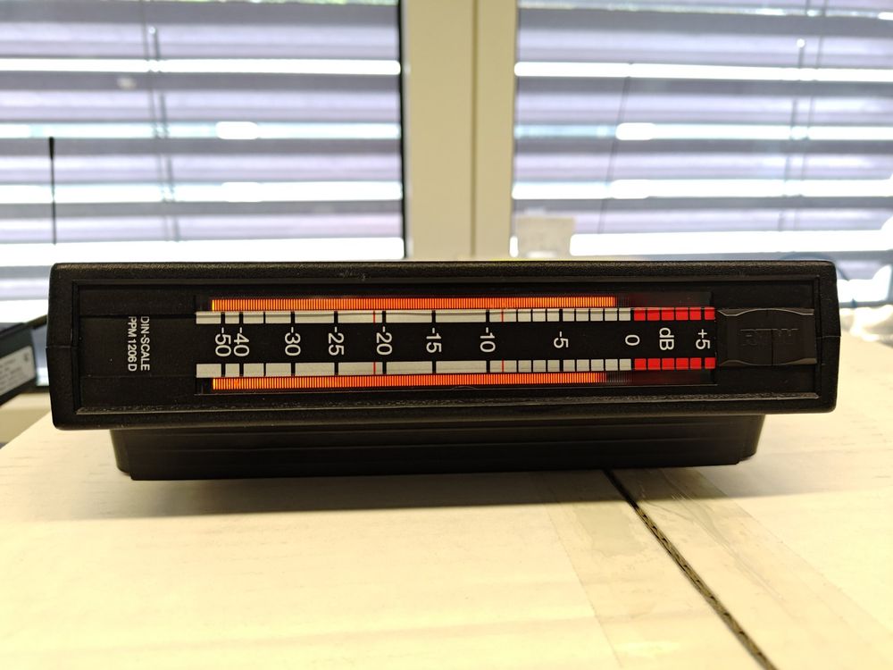 RTW 1206 V Peakmeter Levelmeter - Revidiert (Gebraucht) in Unterägeri ...