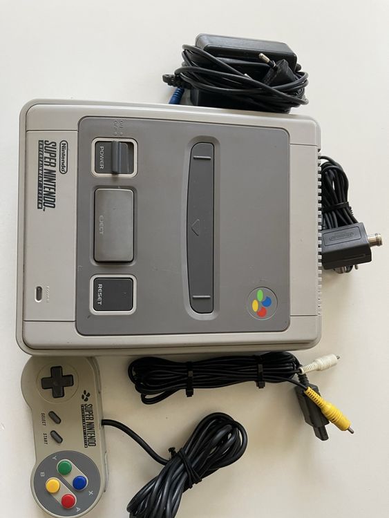 Console snes pal (Gebraucht) in Genève für CHF 70 – nur Abholung auf ...