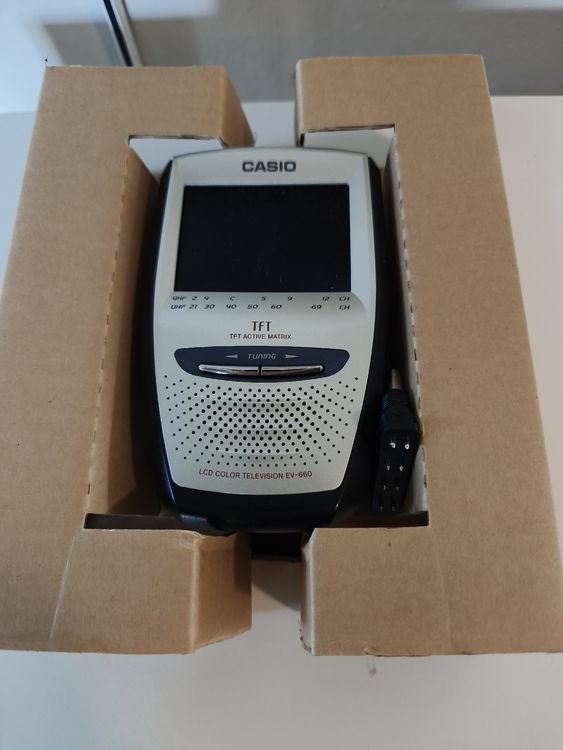 Casio Mini-TV EV-660 - Tragbarer LCD-Farbfernseher 📺 (Neu und ...