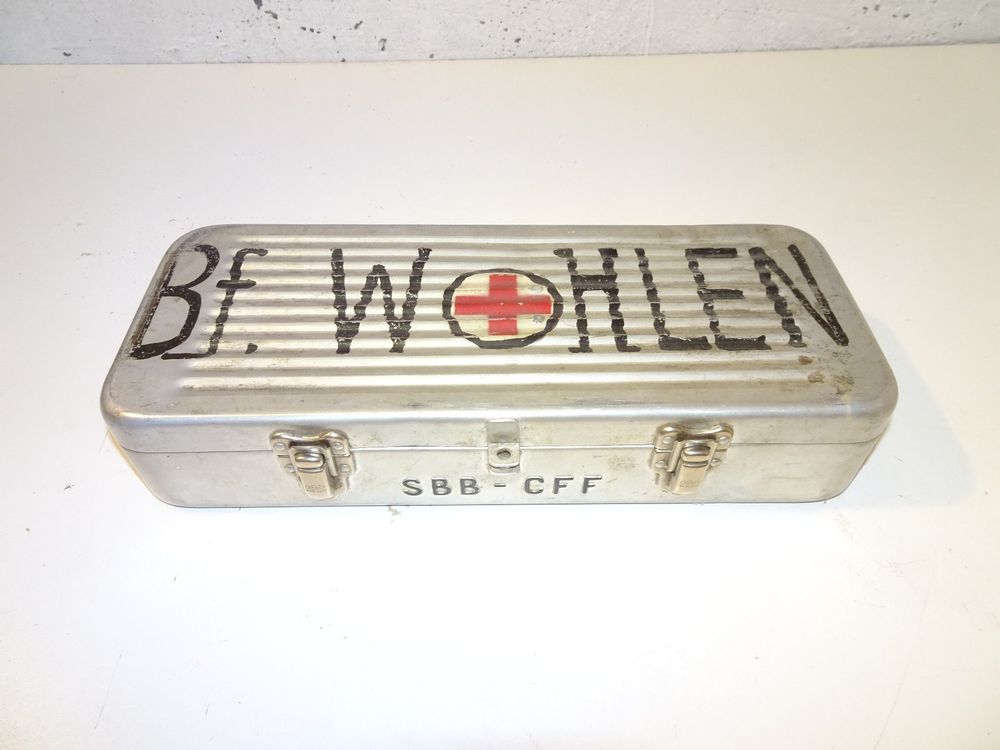 SBB Sanibox Metallbox Sanitätsbox (Gebraucht) in für CHF 20.9 – mit ...