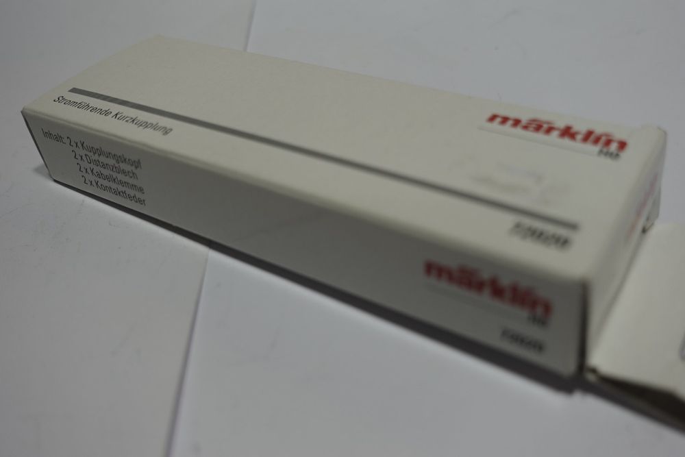 Märklin Stromführende Kurzkupplung (Neu und originalverpackt) in für ...