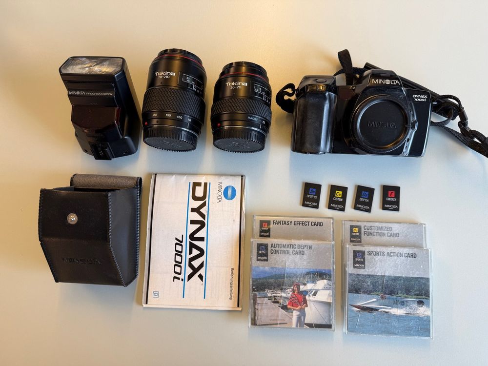 MINOLTA Dynax 7000i analog Spiegelreflex-Kamera mit Zubehör (Gebraucht ...
