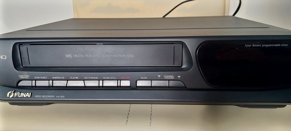 VHS Video Recorder - Funai 4A-005 (Gebraucht) in Aarau für CHF 20 – nur Abholung auf Ricardo kaufen