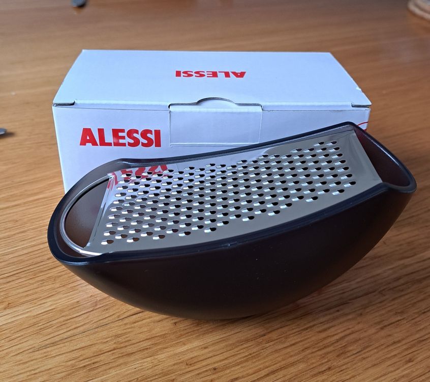 Parmesanreibe von ALESSI | Kaufen auf Ricardo