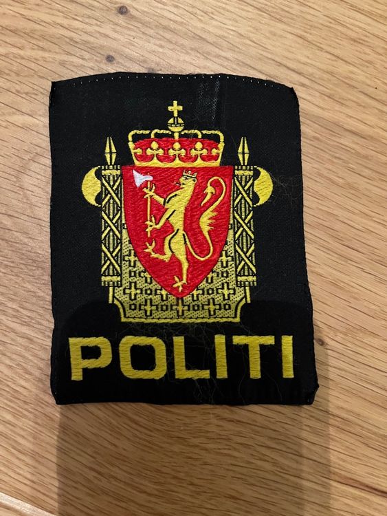 Polizei Badge Dänemark Politi (Gebraucht) in Dürnten für CHF 5 – mit ...
