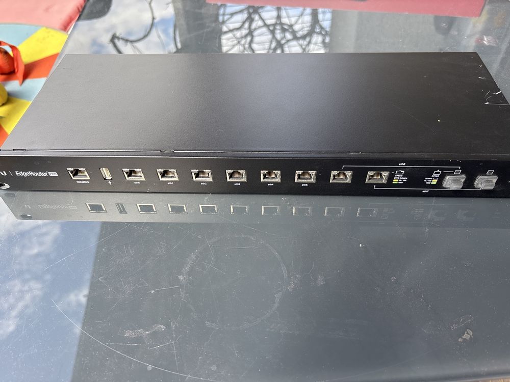 Ubiquiti EdgeRouter Pro 8 Port Router gebraucht (Gebraucht) in ...