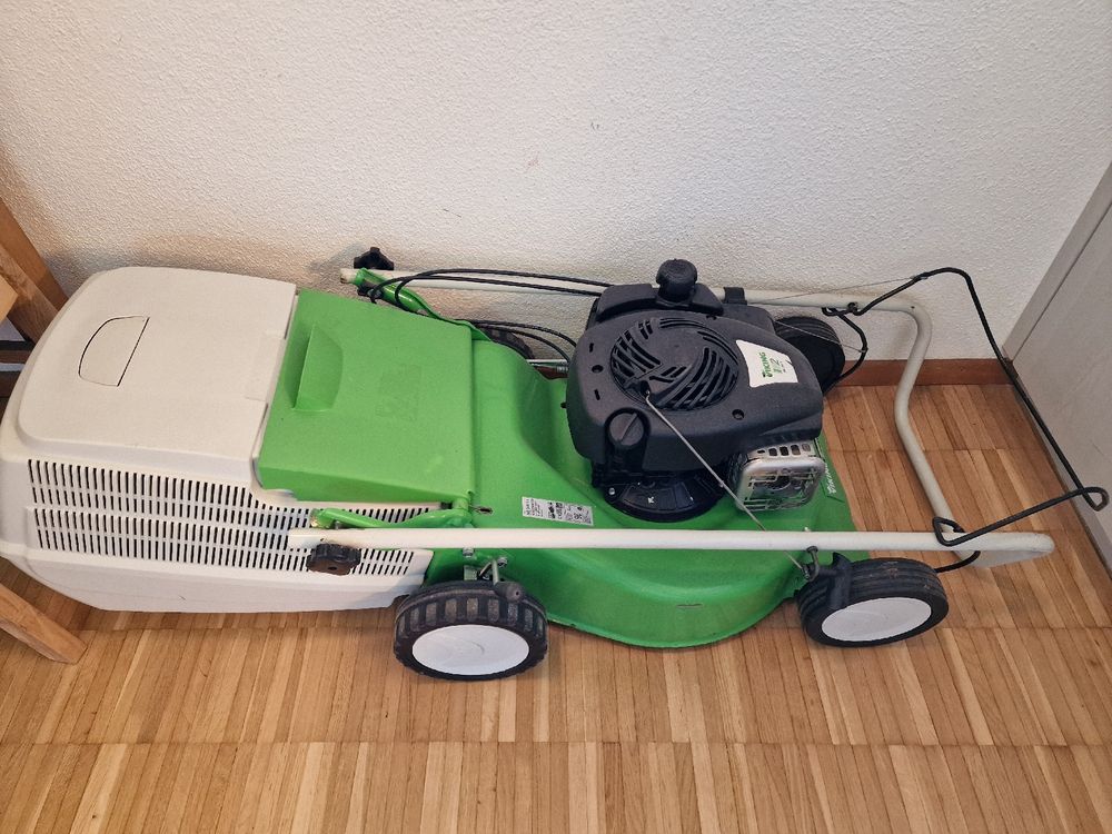 Rasenmäher Viking MB 248.3 T (Defekt) in Stadel für CHF 81 – nur ...