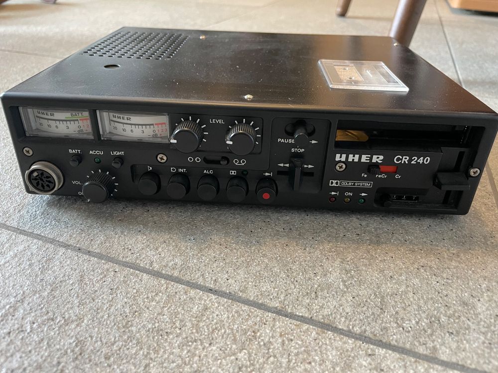 Uher Kassetten Recorder,CR 240 und 1600 (Gebraucht) in Bözberg für CHF 200 – mit Lieferung auf ...