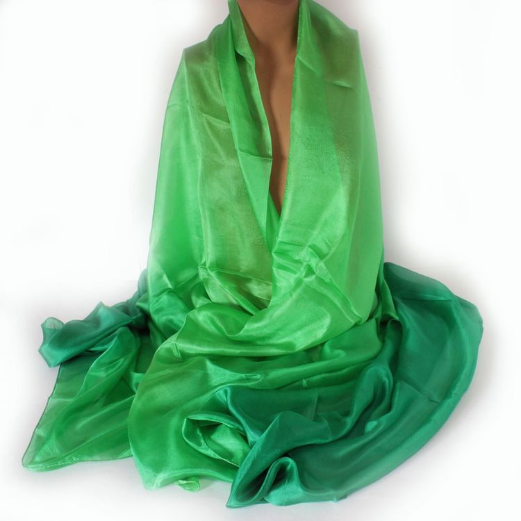 Seidenschal Schal Seide Grün 220x120cm Farbverlauf | Kaufen auf Ricardo