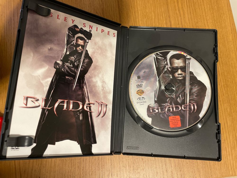 Blade 2 DVD (Gebraucht) in Zwingen für CHF 2 – mit Lieferung auf ...