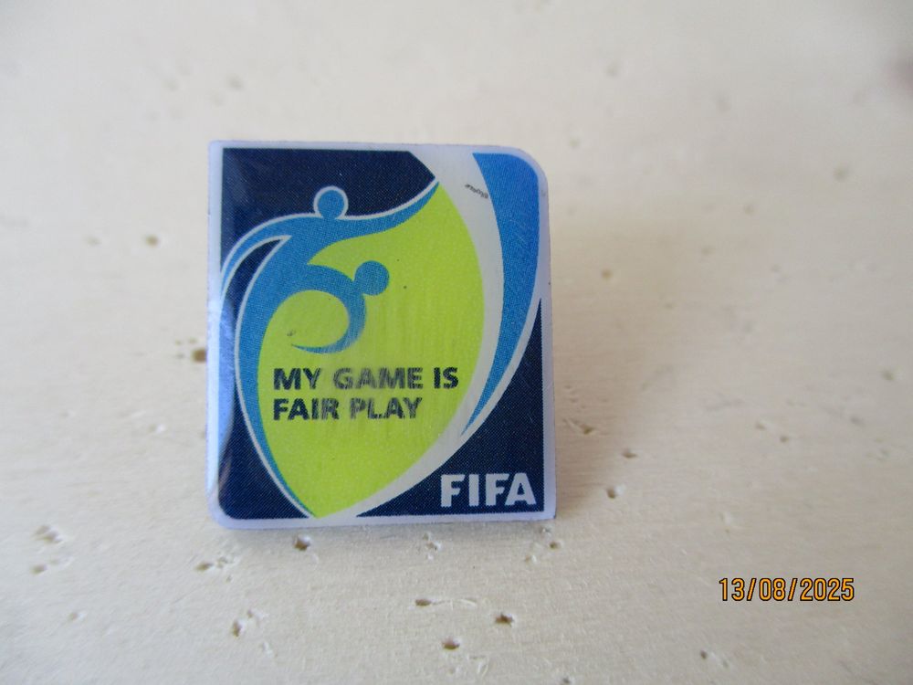 Fifa Fussball My Game Is Fair Play Pin (Neu (gemäss Beschreibung)) in ...