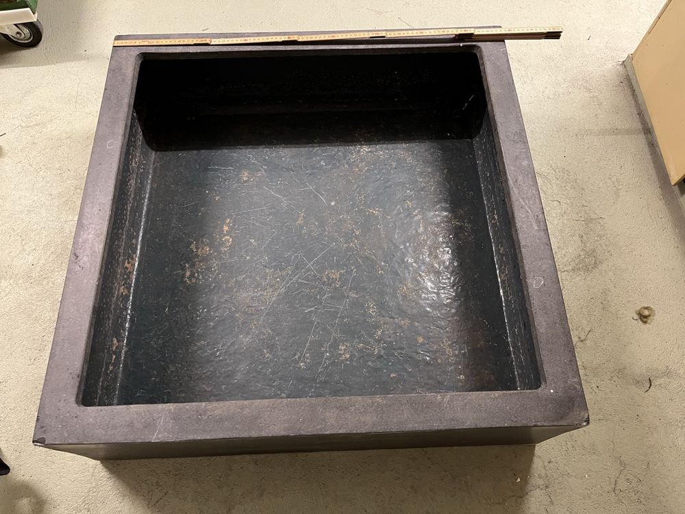 Grosser , Hydro pflanz Behälter 90 x90 x27 cm (Gebraucht) in Rüti ZH ...