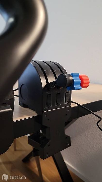 Logitech Fight Yoke System inkl. Thrustmaster Rudder Pedals | Kaufen ...