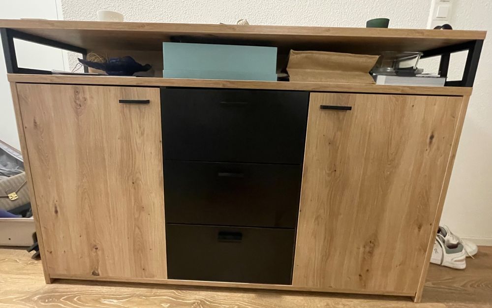 Sideboard / Buffet, Holz und Metall, Top Zustand (Gebraucht) in ...