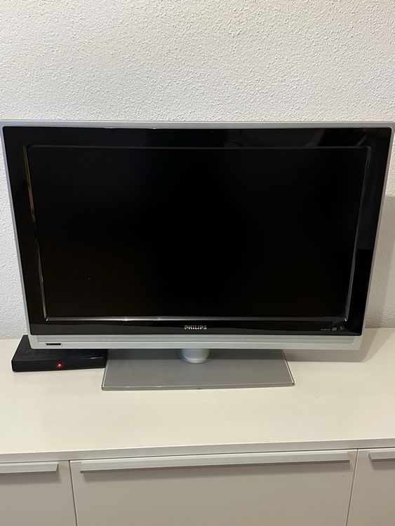 Fernseher (Gebraucht) in Berikon für CHF 15 – nur Abholung auf Ricardo kaufen