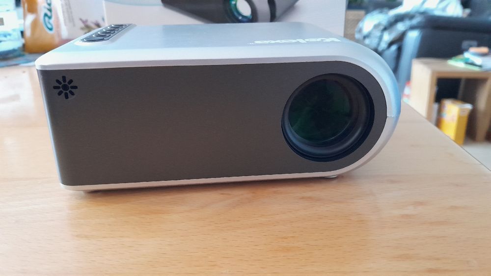 Kolexa VF210 LED Mini Beamer (Gebraucht) in Zürich für CHF 31 – mit ...