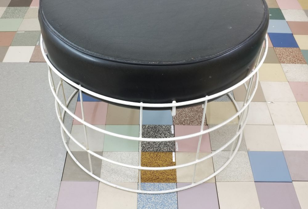 Hocker T1 Original Verner Panton Dänisches Design 50er (Gebraucht) in Basel für CHF 460 – mit ...