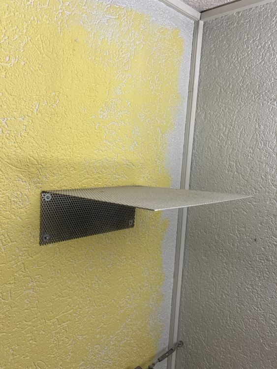 2x Metall Tablar, Wandregal, praktische Ablage - Top Zustand (Gebraucht ...