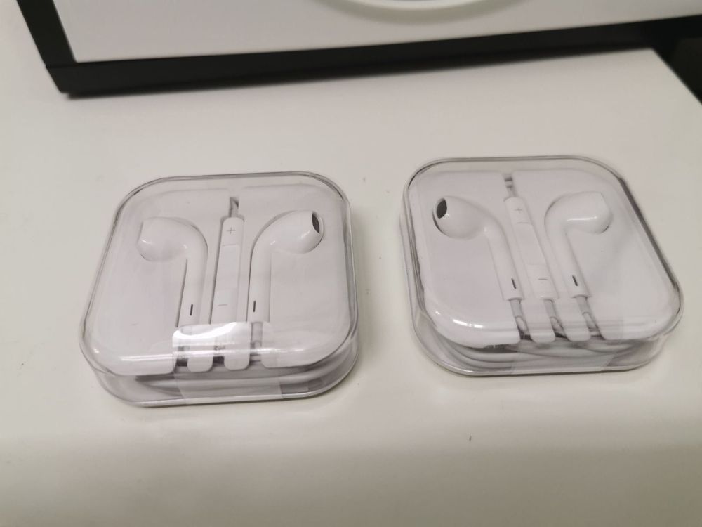 2x Original Apple Kopfhörer 3.5 klinke (Neu und originalverpackt) in ...