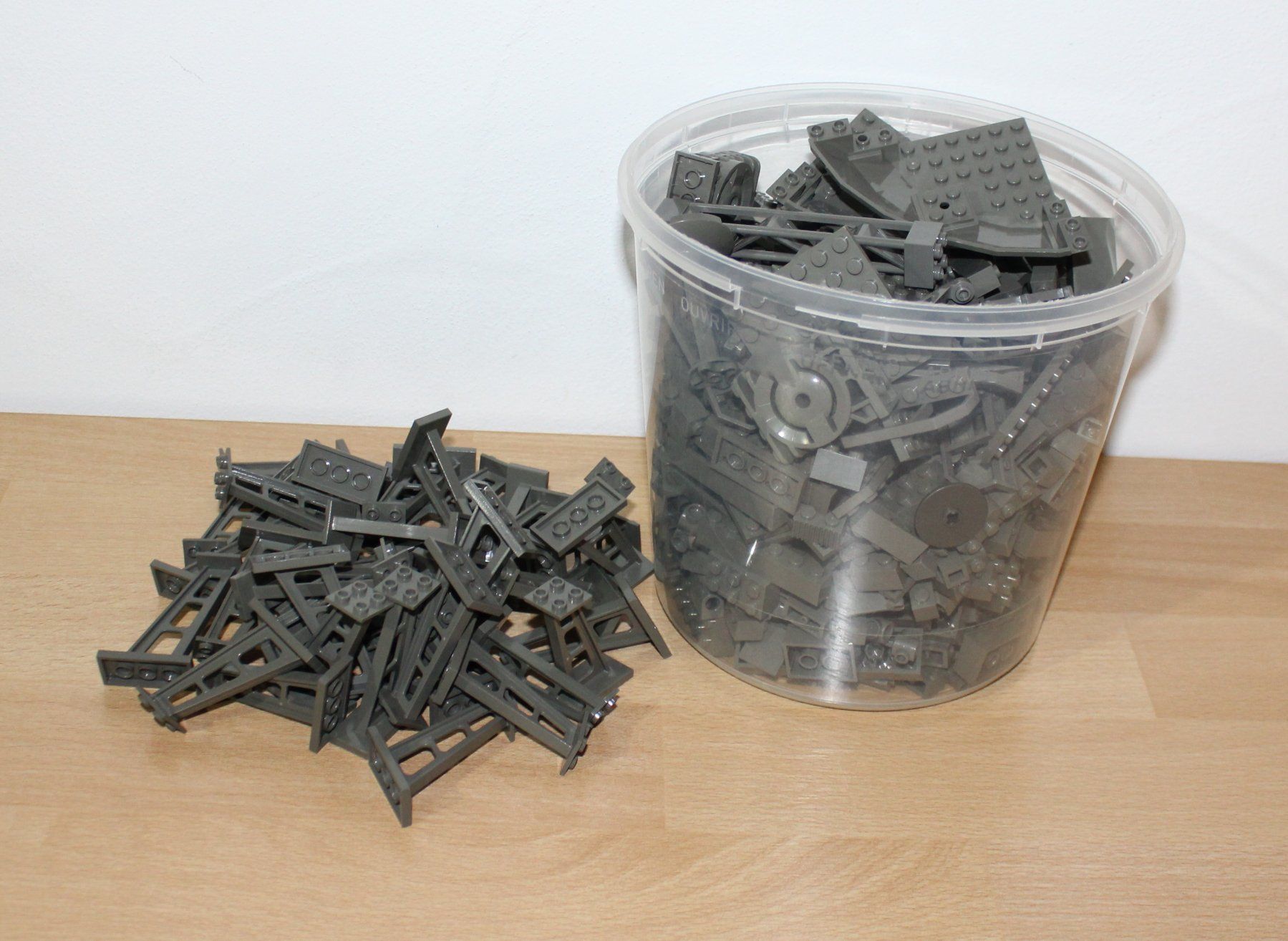 Lego Teile ca. 700 gr. + 39 Masten Pfeiler alt-dunkelgrau (Gebraucht ...