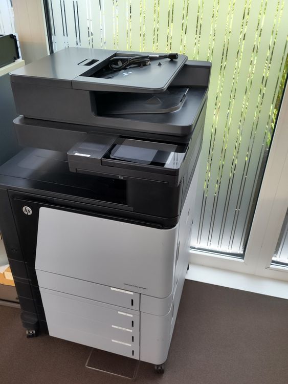 HP Color LaserJet Flow MFP M880 (Defekt) in Adligenswil für CHF 1 – nur ...