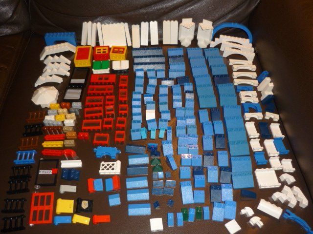 (2) LEGO 240 STK. CA. TÜREN FENSTER DACHSTEINE ...... (Gebraucht) in St ...