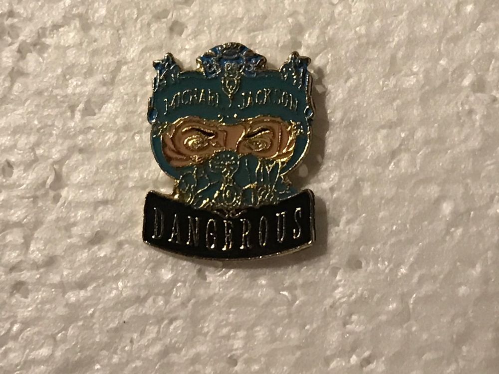 Pin Michael Jackson Dangerous | Kaufen auf Ricardo