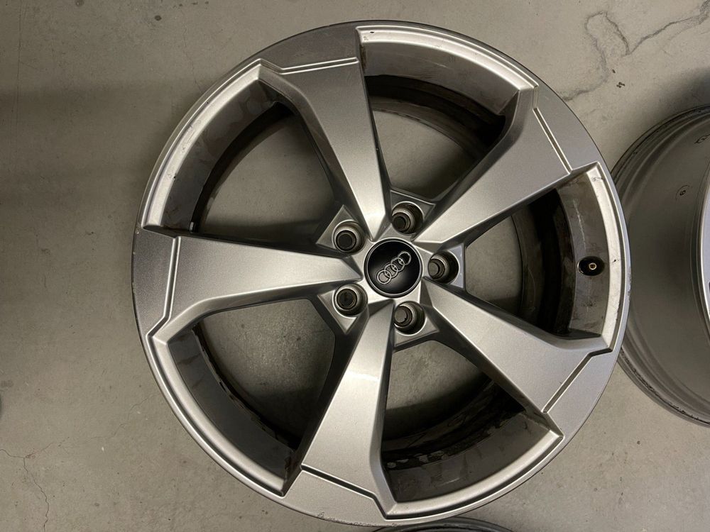 Original Audi RS3 8V Rotor 19Zoll Felgen (Gebraucht) in Haldenstein für ...