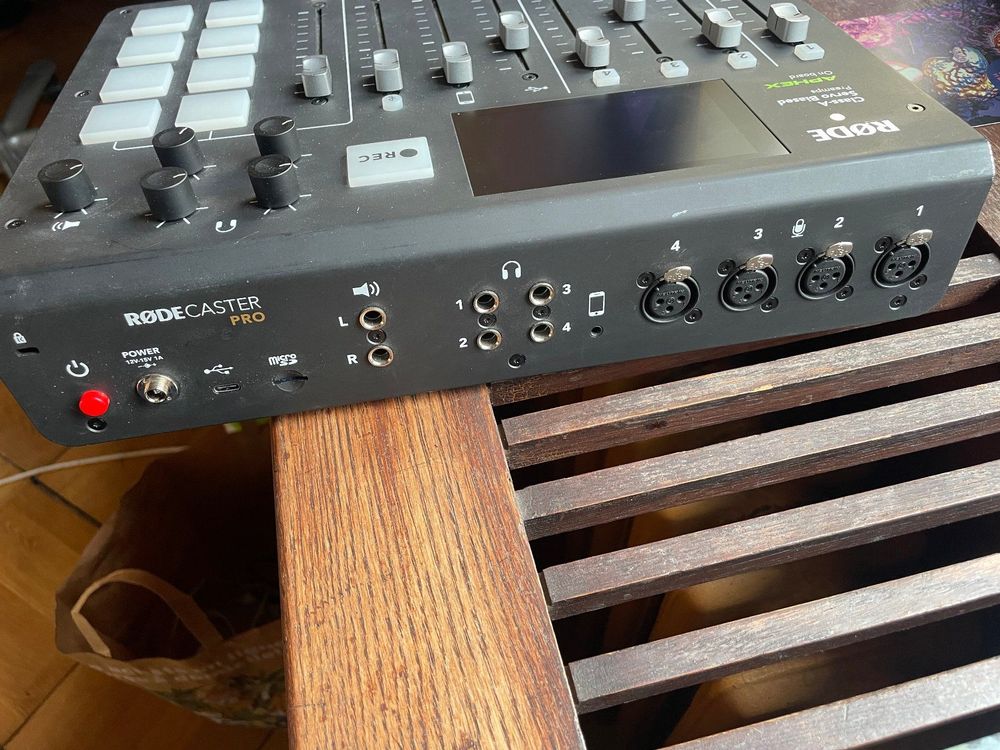 RØDE Rodecaster Pro | Kaufen auf Ricardo