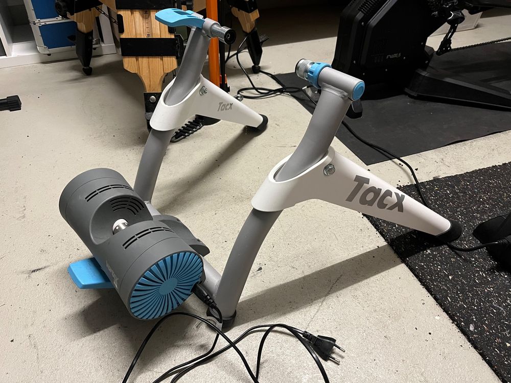 TACX Vortex Smart Trainer für Zwift (Gebraucht) in Zürich für CHF 155 ...