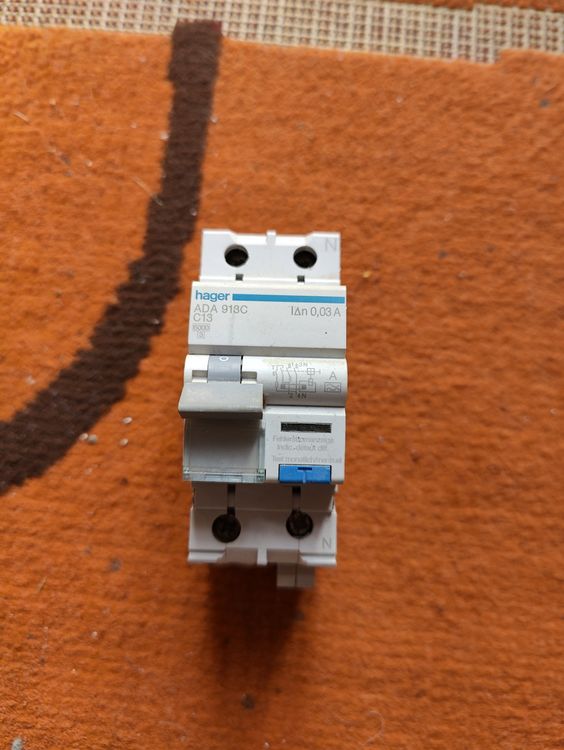 Hager, FI/LS, C ,13A, 0.03A (Gebraucht) in Oberbüren für CHF 18 – mit ...