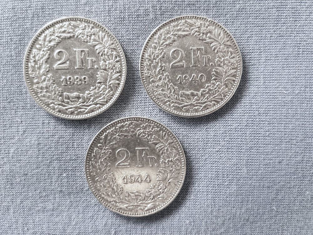 3 x 2 Fr Silbermünzen 1939-1940-1944 ab nur 1 Franken !!! (Gebraucht) in Camignolo für CHF 17 ...