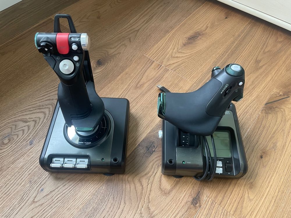 Saitek X52 Pro Flight Control System (Gebraucht) in Henggart für CHF 30 ...