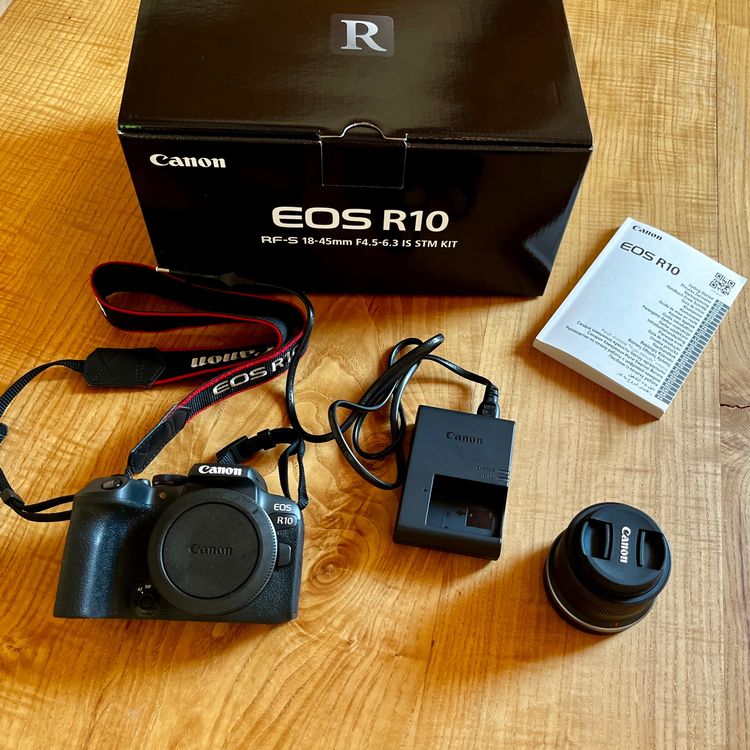 CANON EOS R10 Body + RF-S 18-45mm F4.5-6.3 IS STM (Neu (gemäss ...