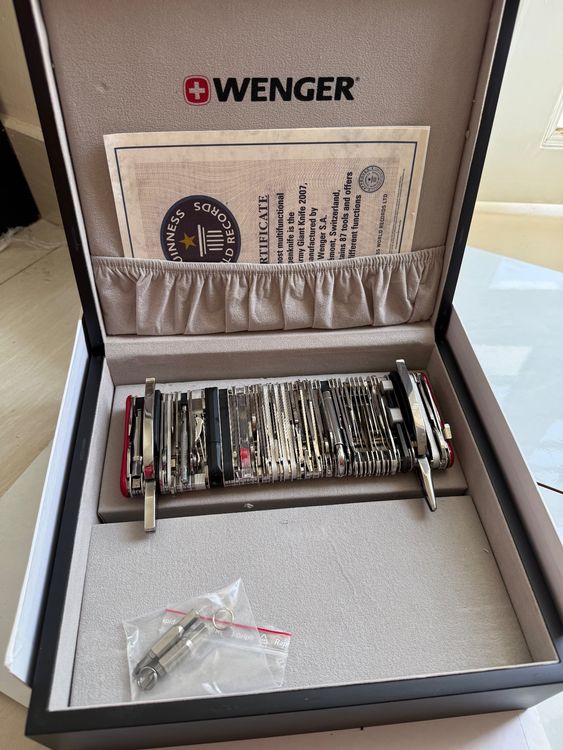 Wenger Giant (Neu (gemäss Beschreibung)) in Oftringen für CHF 2850 ...