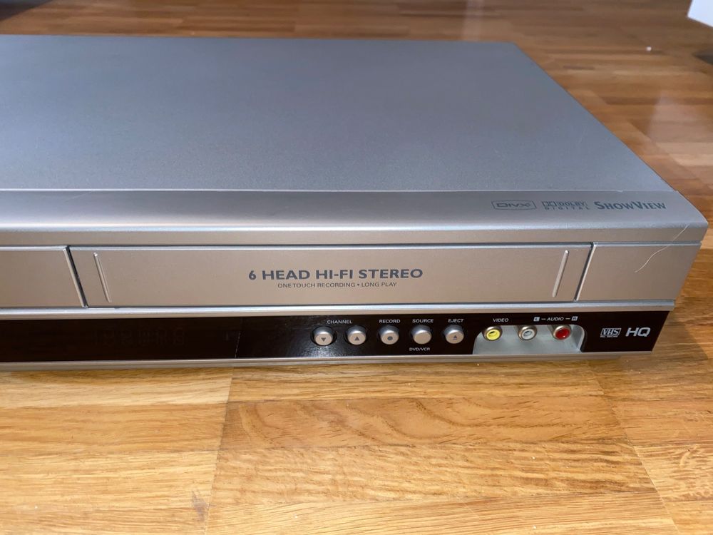 Philips VHS/DVD Kombigerät - DVP3350V/02 | Kaufen auf Ricardo