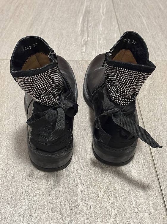 Stivaletti neri con borchie e lacci (Gebraucht) in Loco für CHF 60 ...