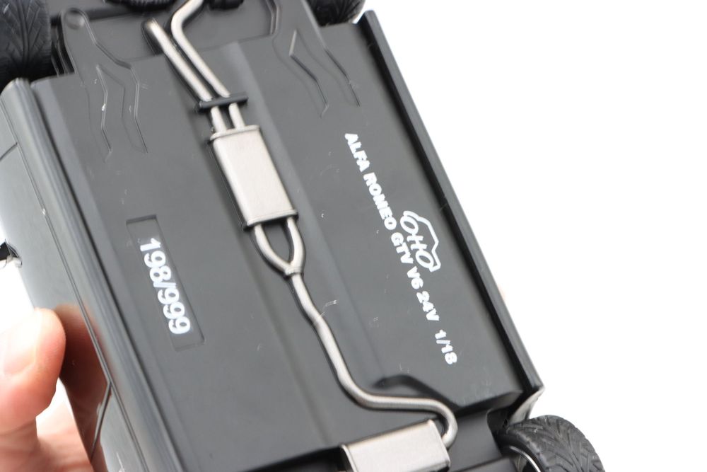 Alfa Romeo GTV V6 24V 2000 1:18 Otto Models (Neu und originalverpackt ...