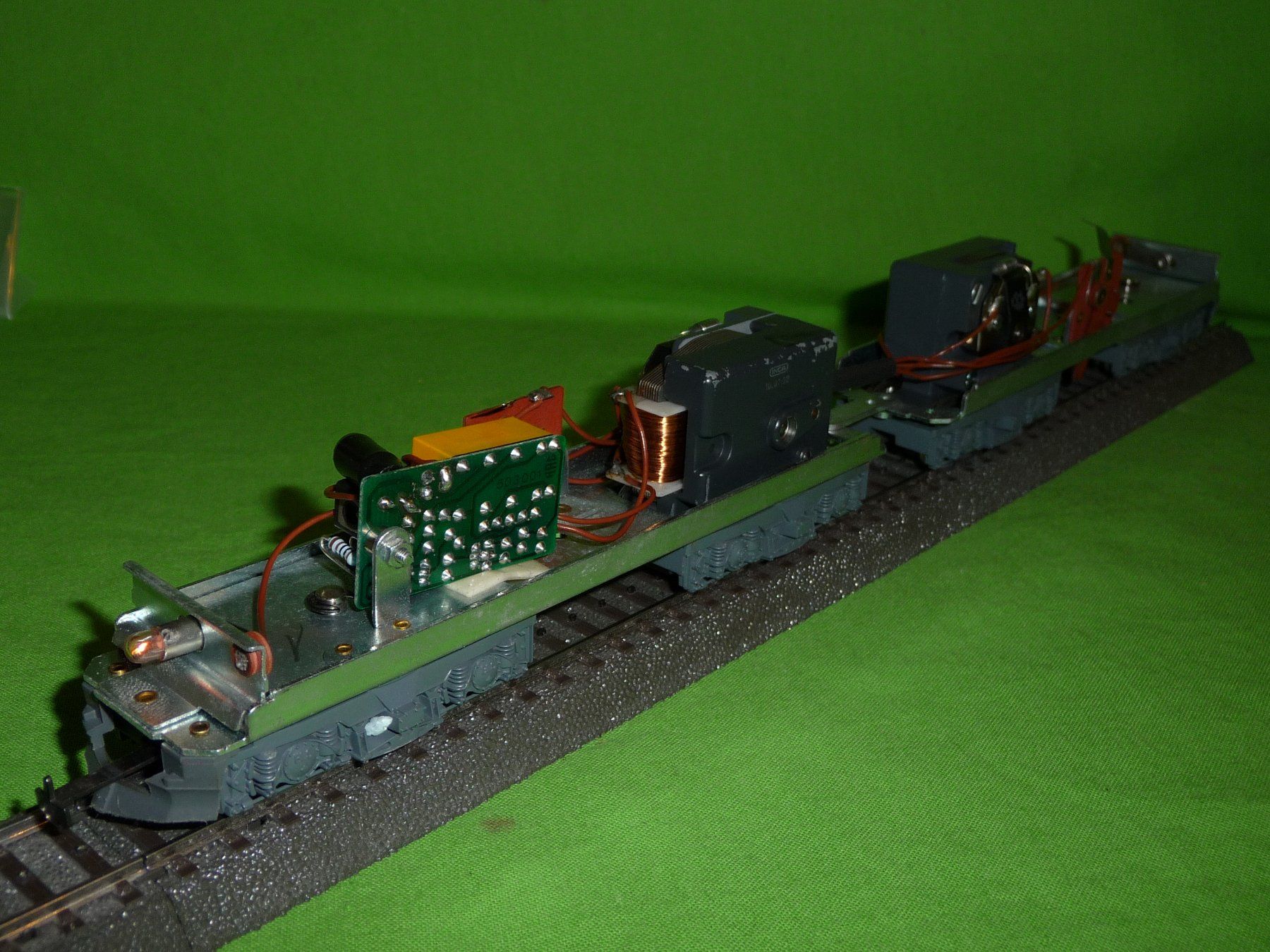 HAG 242 Ae 8/8 BLS ZWEIMOTORIG nur Fahrgestell, neue Achsen (Gebraucht ...