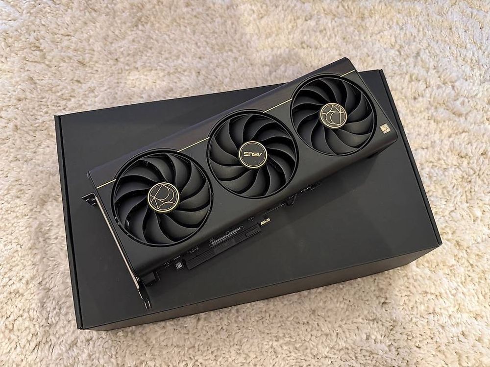 Asus ProArt Nvidia RTX 5070 Ti OC (Neu (gemäss Beschreibung)) in ...