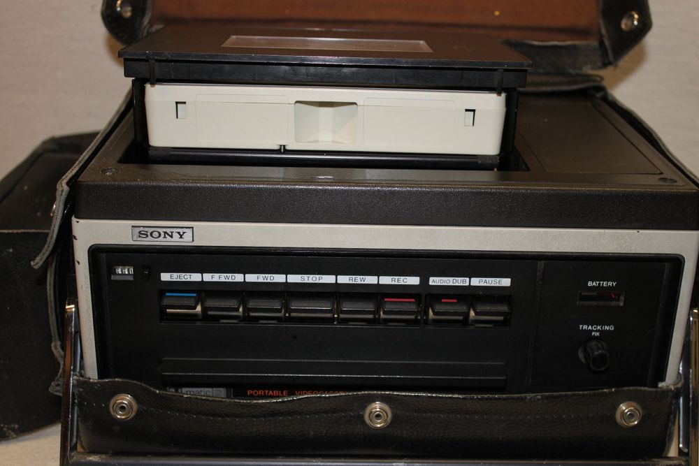 Antiker Sony Prof. Portapack Videorecorder | Kaufen auf Ricardo