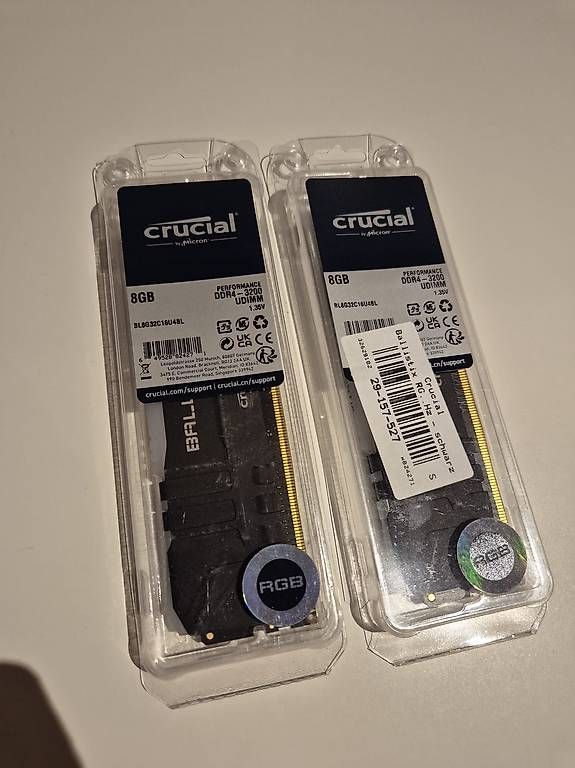 Crucial RAM Ballistix RGB DDR4 3200 2x8 GB (16GB) (Gebraucht) in ...