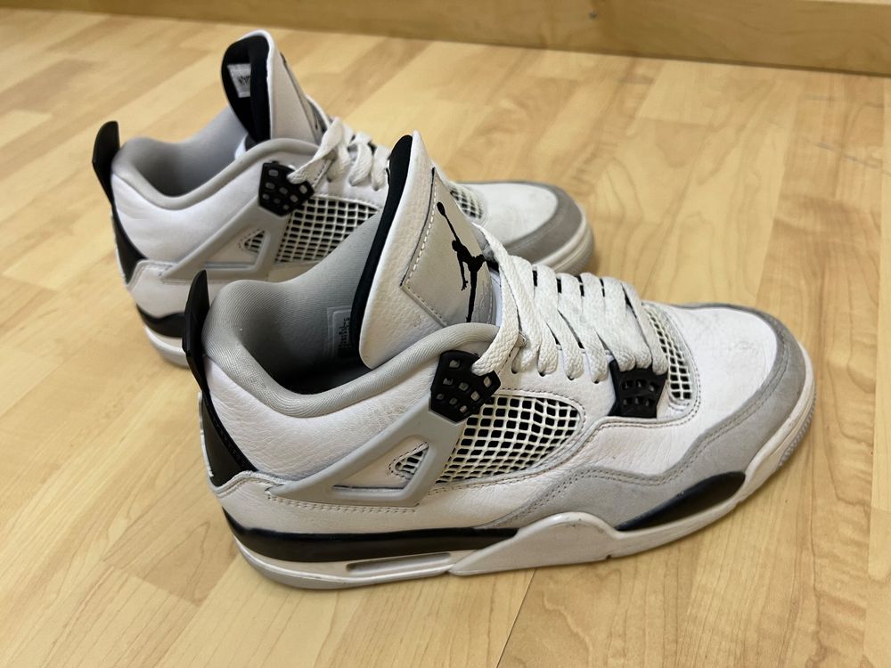 Nike Air Jordan 4 Retro Weiss Gr. 40.5 (Gebraucht) in Hildisrieden für ...
