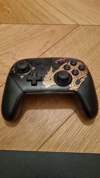 Switch Pro Controller Monster Hunter (Limited Edition) (Gebraucht) in Montagnola für CHF 29 ...